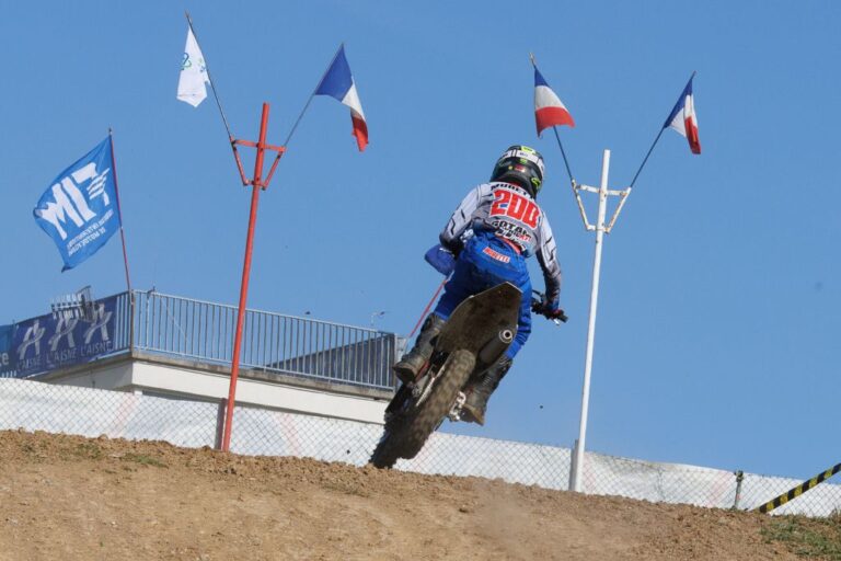 SUCCÈS ENCOURAGEANTS POUR LA NOUVELLE ÉQUIPE | Motocrossplomion.com